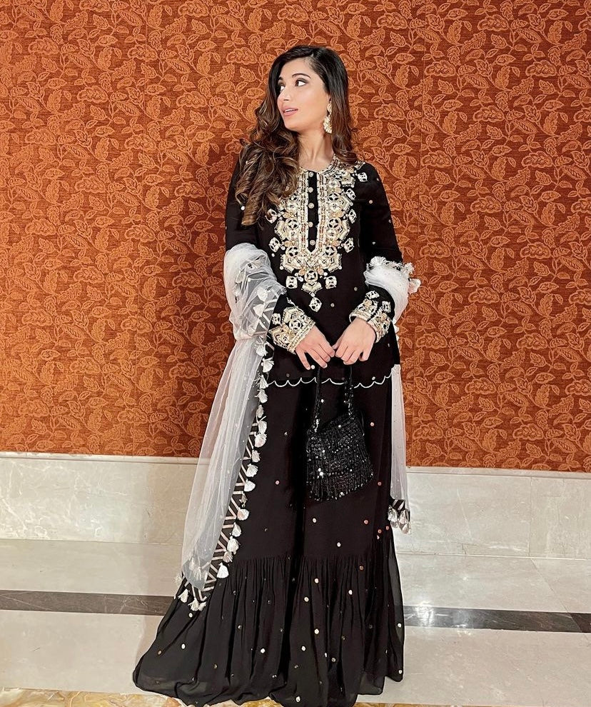 Shayna Bucket Bag - Midnight Black | THE CISTER CO – Eena Official